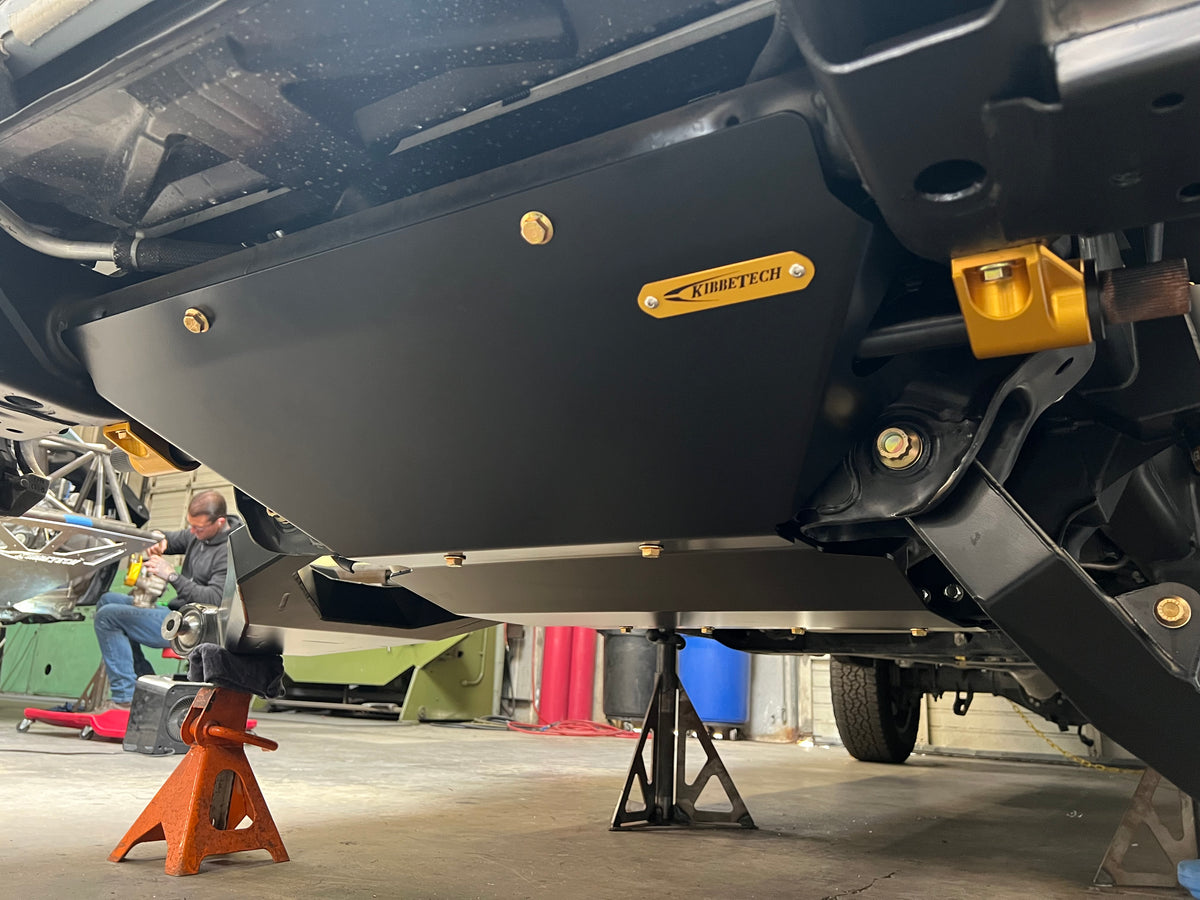 Chevrolet/GMC2500 Skid plate kit — Kibbetech