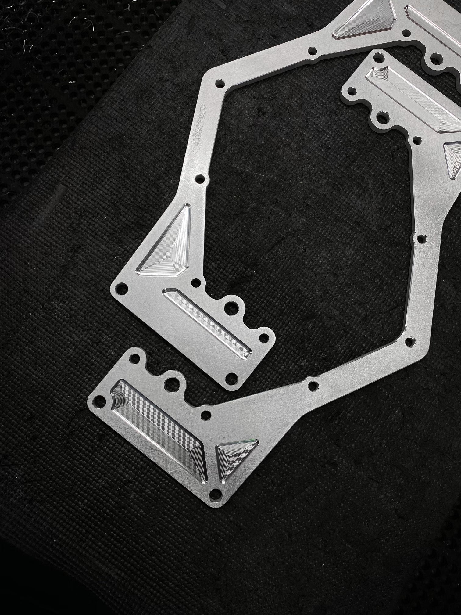 CHEVROLET/GMC MID PLATE — Kibbetech