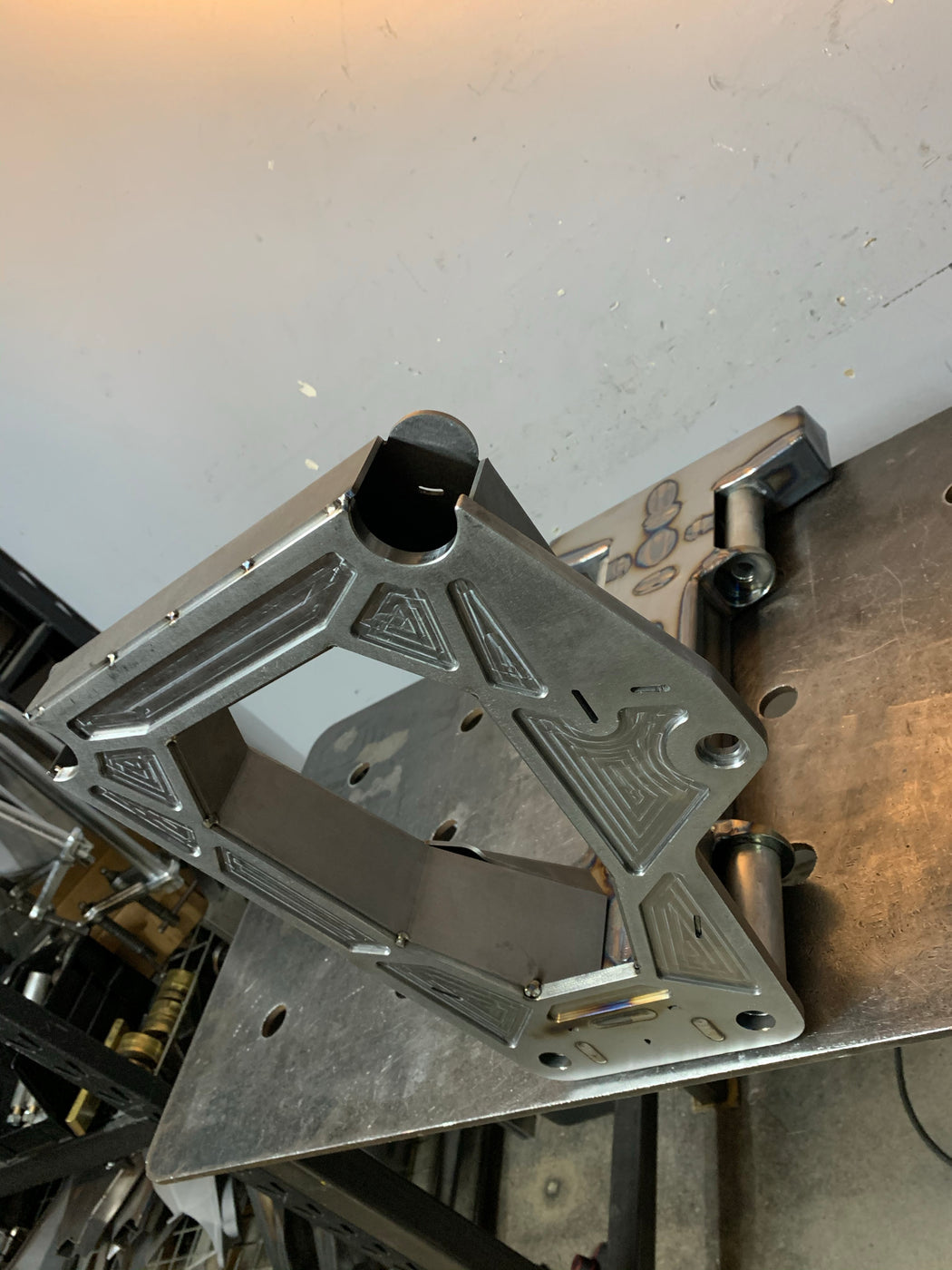 TROPHY TRUCK / 6100 / LUXURY PRERUNNER CENTERMOUNT FRONT CLIP — Kibbetech