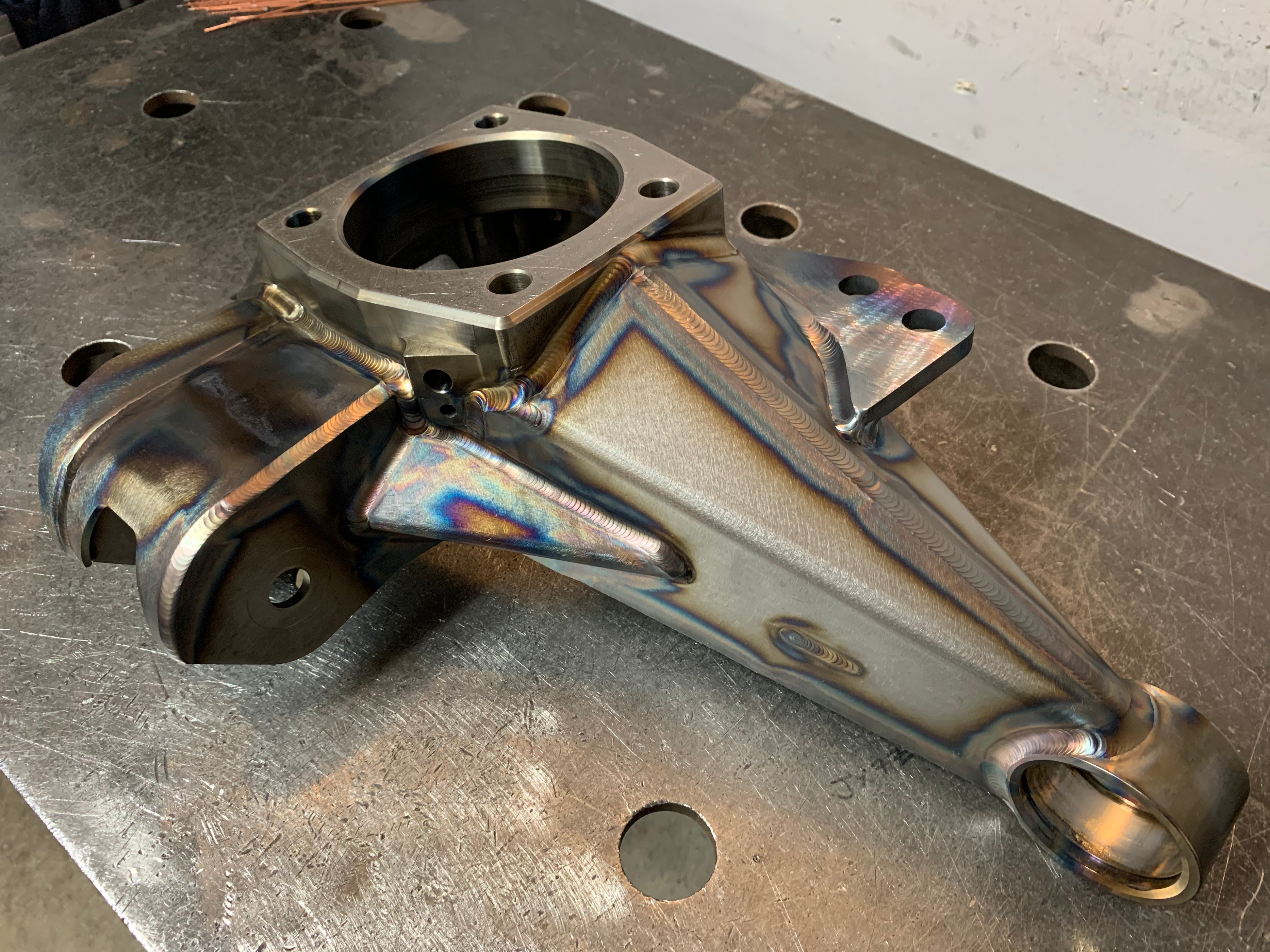 CHEVROLET/GMC 2500HD/3500HD 4WD LONG TRAVEL KIT 2020+ — Kibbetech